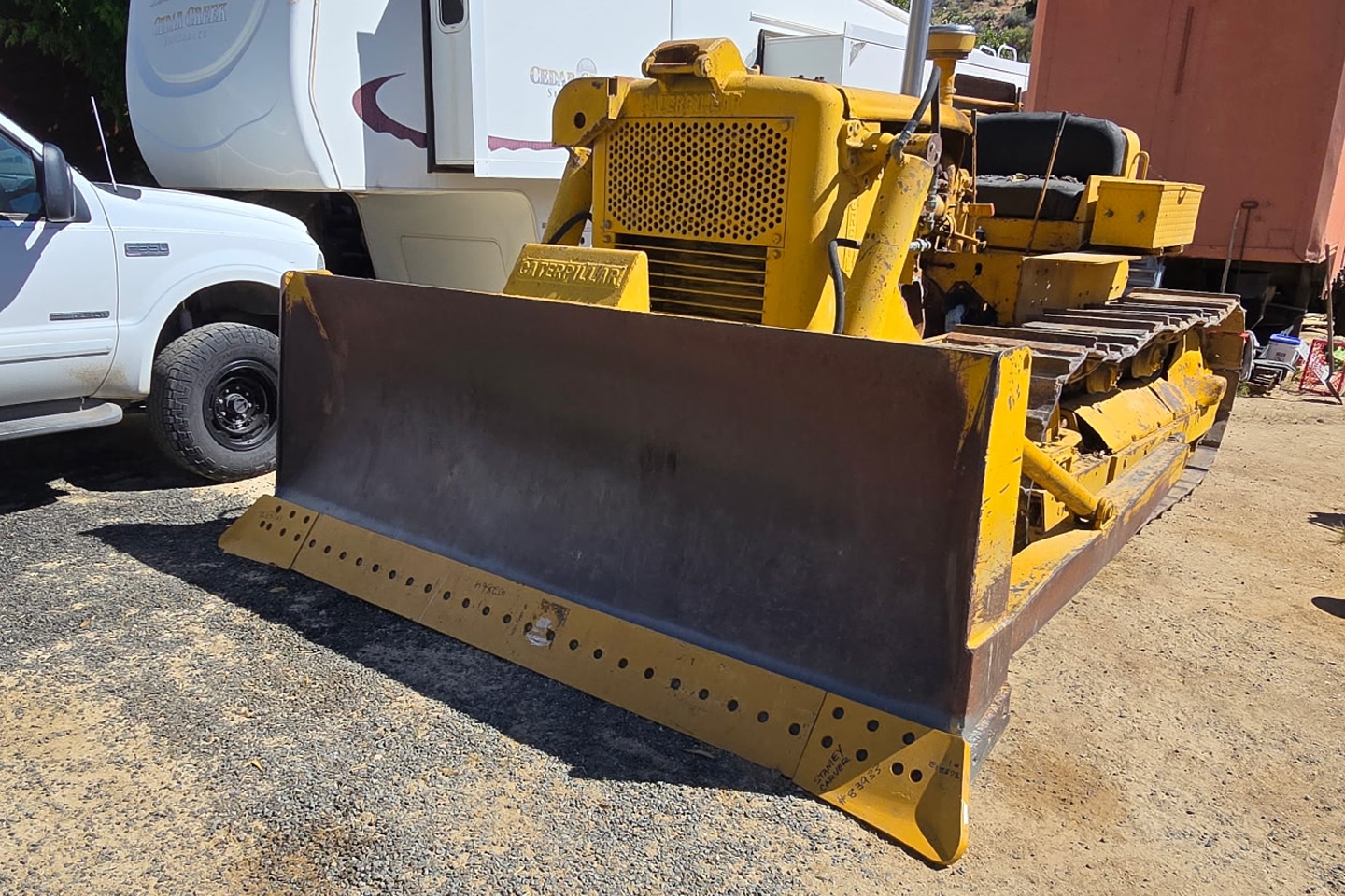 WWII-Built D7 with a Broken Blade? No Problem! - Cutting Edge Supply